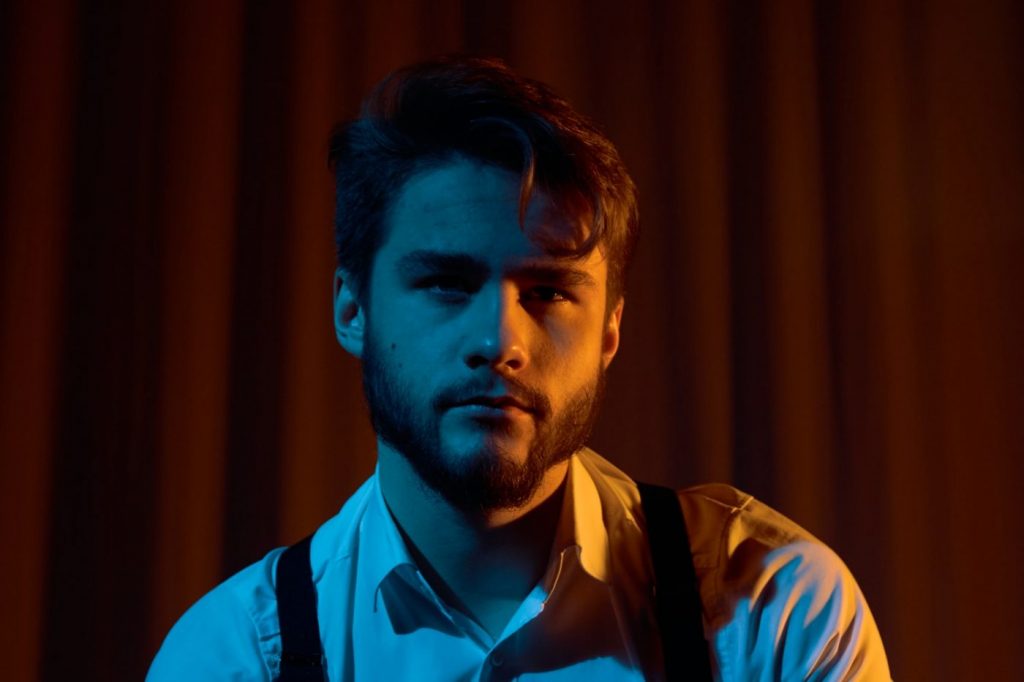 Mythe de l'homme alpha : comment devenir un mâle alpha charismatique