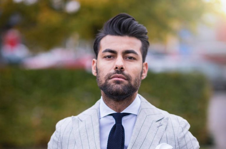 Mythe de l'homme alpha : comment devenir un mâle alpha charismatique