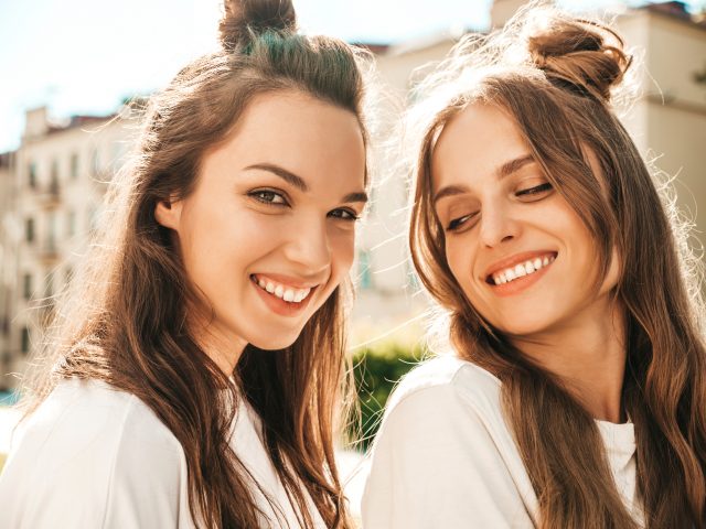 Texte pour sa meilleure amie : 40 Beaux messages pour lui dire "je t'aime"