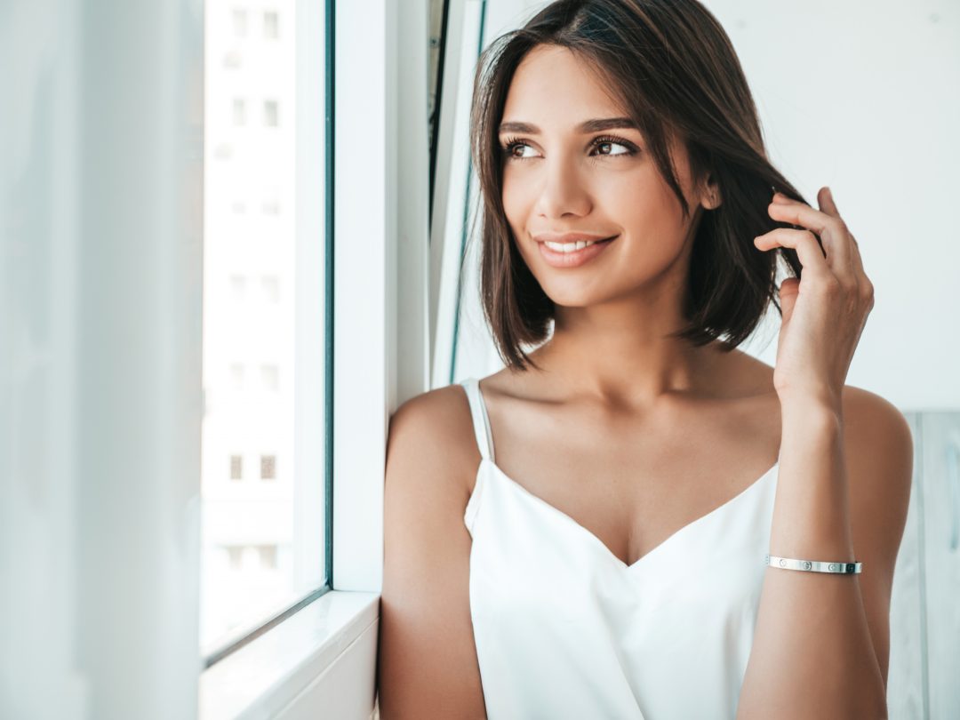 Comment savoir si elle cache ses sentiments pour vous ? Voici 20 Pistes ...