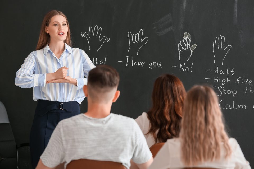 Comment utiliser la communication interpersonnelle pour améliorer vos ...