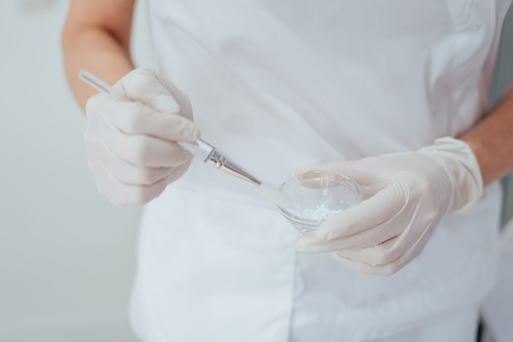 Comment le peeling chimique peut-il vous aider à régler vos problèmes ...