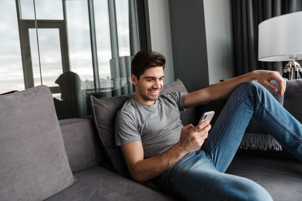 Comment complimenter un homme ? 150 Façons de lui faire fondre le coeur