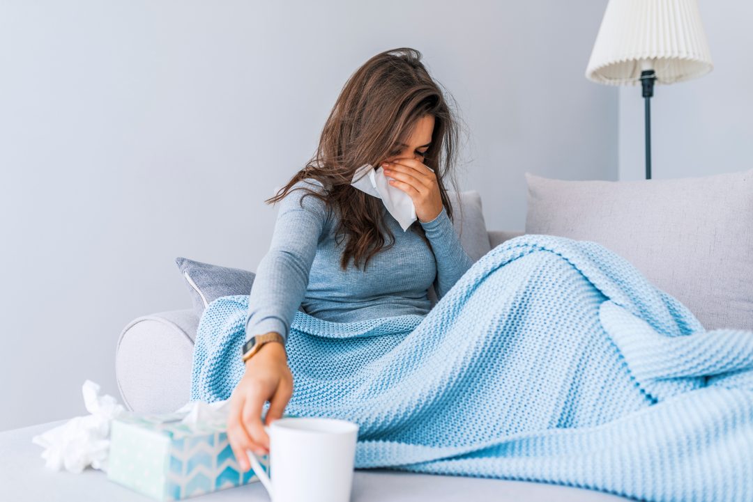 Arrêter de tousser en 5 Minutes : 11 Remèdes miracles