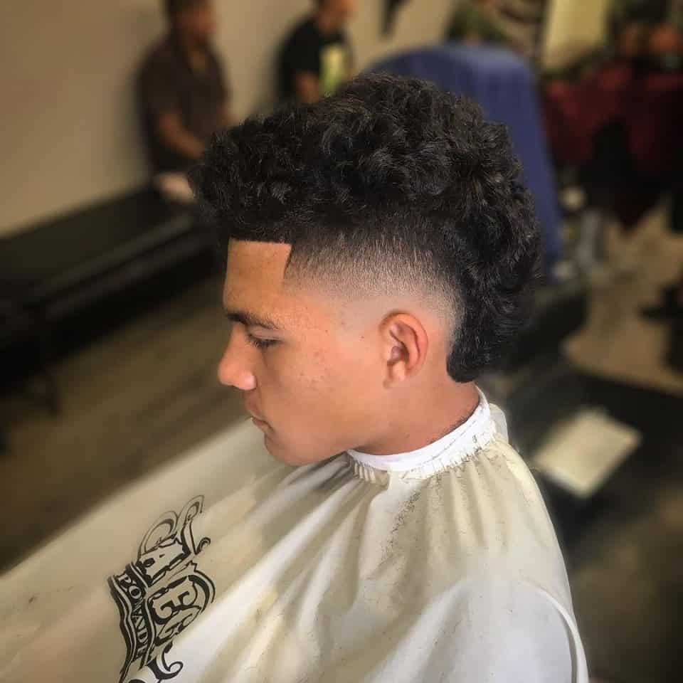 Coupe mulet moderne : 20 Coiffures tendance pour un look frais et stylé