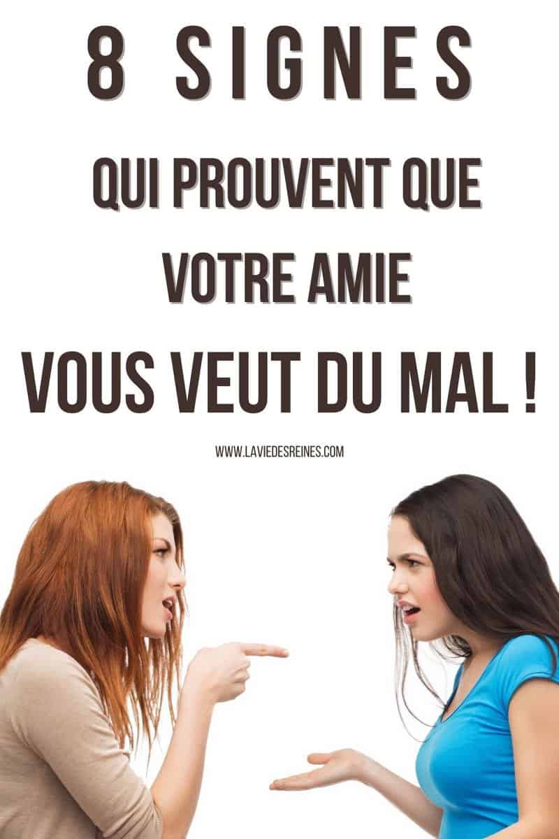 8 Signes qui prouvent que votre amie vous veut du mal