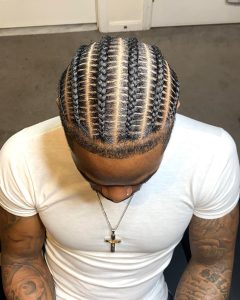 28 Idées de tresses pour les hommes confiants et tendance