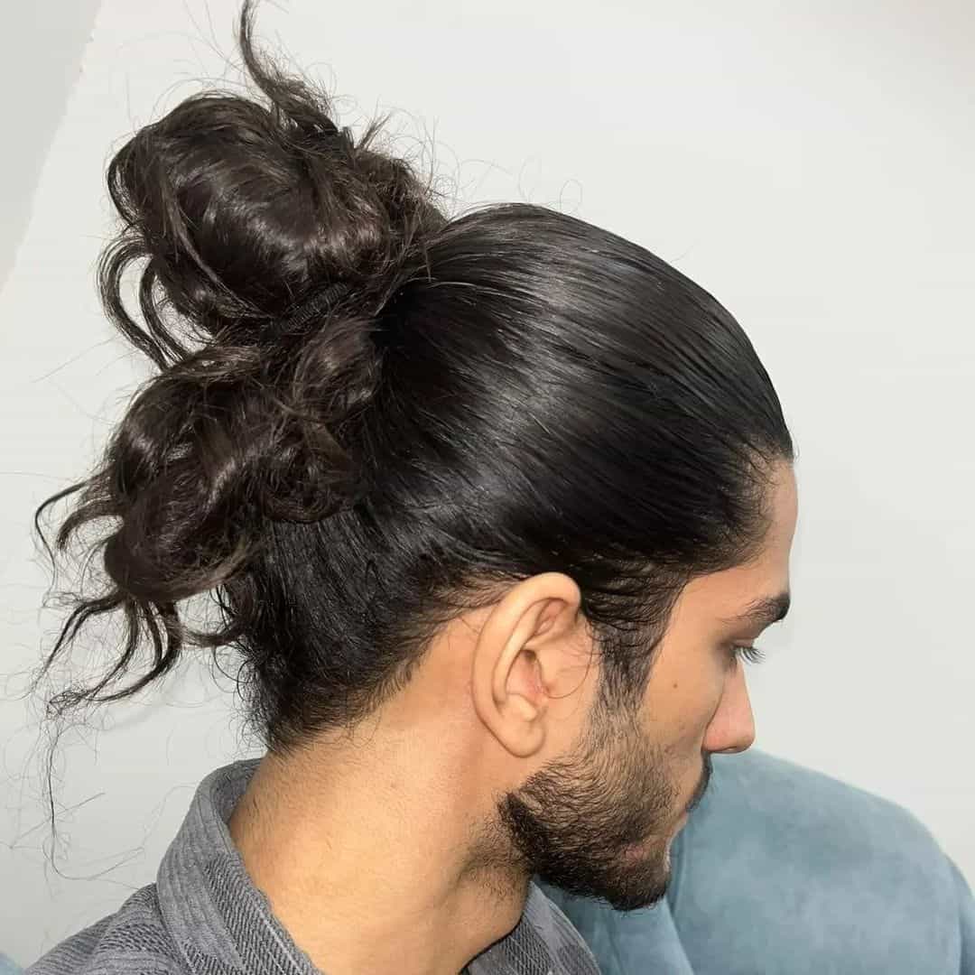Tendance Man Bun : 18 Idées de chignon pour homme élégant